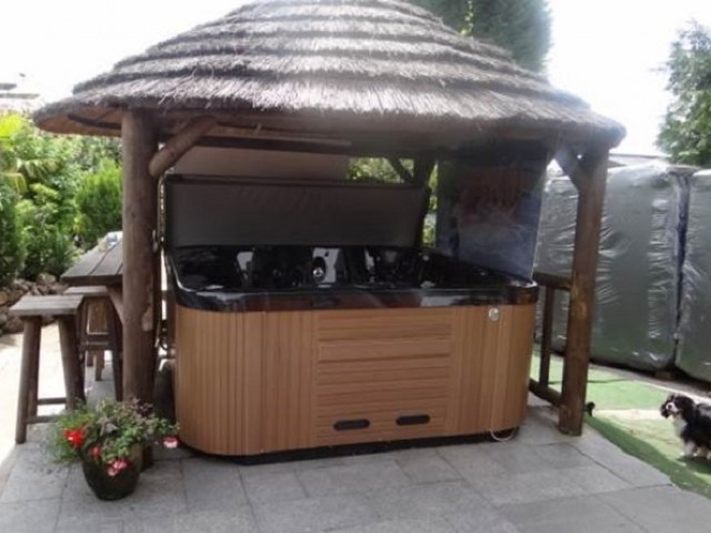 Hot Tub Gazebos and Hot Tubs | Spa Gazebos